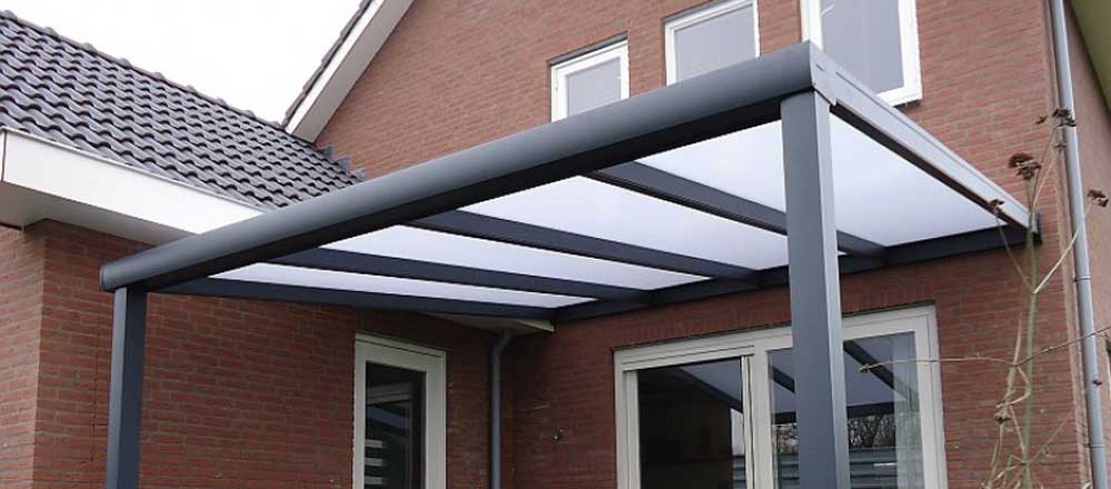 Het verschil: een glazen of polycarbonaat overkapping? √ Deco Zonwering